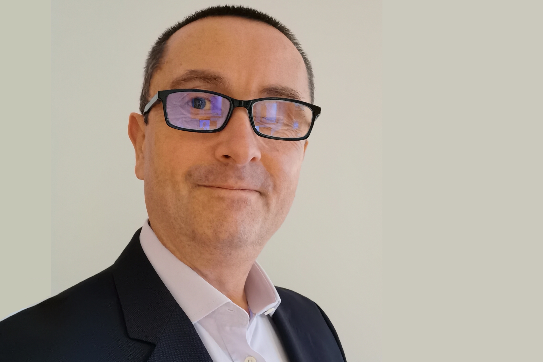 Living With One Eye - Six Years On by Steven Howard