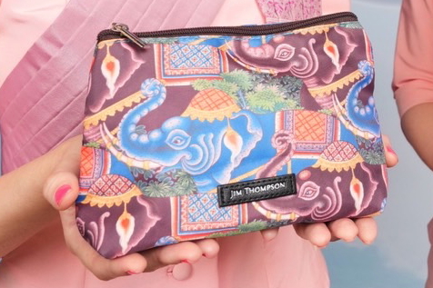 Thai Airways Partners Jim Thompson for New Royal Silk Amenity Kits